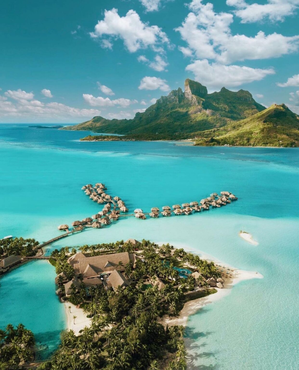 Four Seasons Bora Bora : Everything you need to know