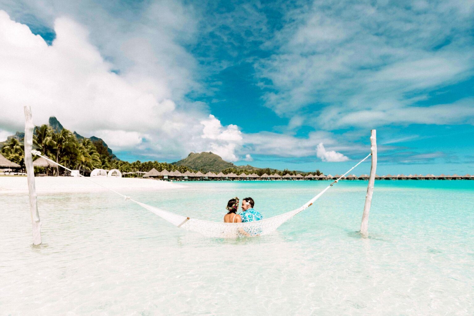 Top 10 Bora Bora Beaches You Need To See!