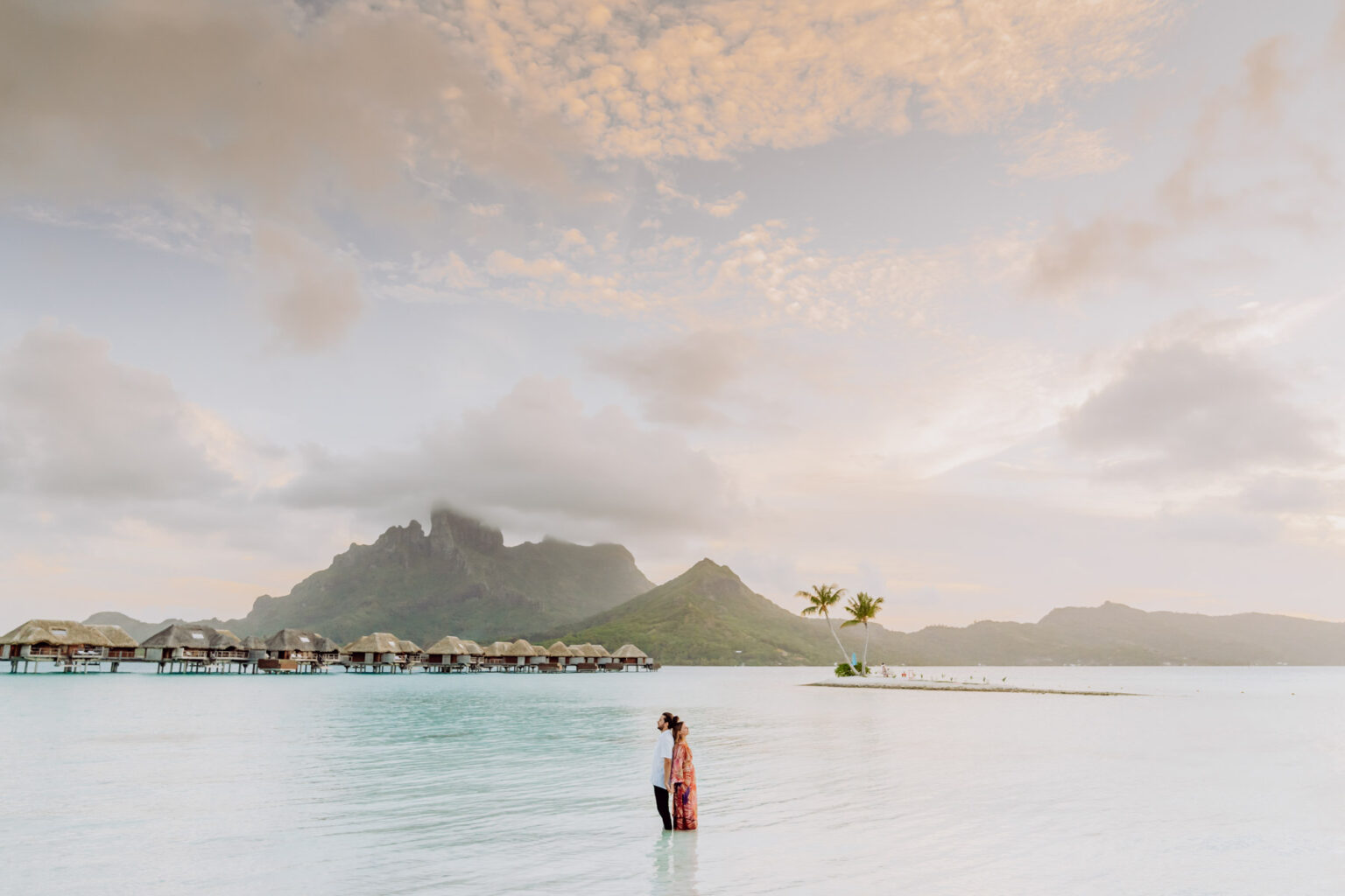 Top 10 Bora Bora Beaches You Need To See!